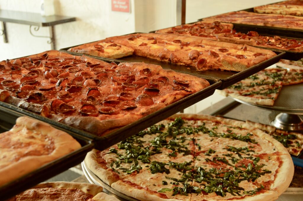 Malibu pizza store